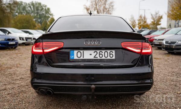 Black Audi A4 2014 in Liepaja, with an engine capacity of 1.80 L and mileage of 279 thousand km for 8900 €, photo 2 on AUTOMOTO.COM.LV