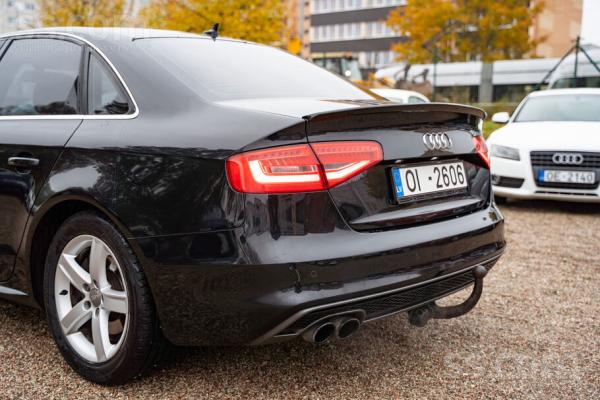 Black Audi A4 2014 in Liepaja, with an engine capacity of 1.80 L and mileage of 279 thousand km for 8900 €, photo 10 on AUTOMOTO.COM.LV
