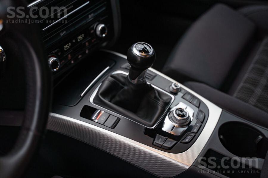 Melns Audi A4 2014 Liepāja, ar dzinēja tilpumu 1.80 L un nobraukumu 279 tūkst. km par 8900 €, foto 30 vietnē AUTOMOTO.COM.LV