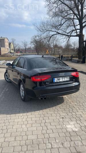 Melns Audi A4 2014 Rēzekne, ar dzinēja tilpumu 2.00 L un nobraukumu 139 tūkst. km par 10100 €, foto 3 vietnē AUTOMOTO.COM.LV