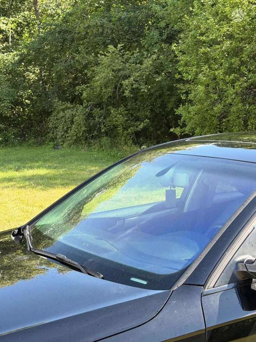Black Audi A4 2014 in Vilnius, with an engine capacity of 1.98 L and mileage of 224 thousand km for 9200 €, photo 12 on AUTOMOTO.COM.LV