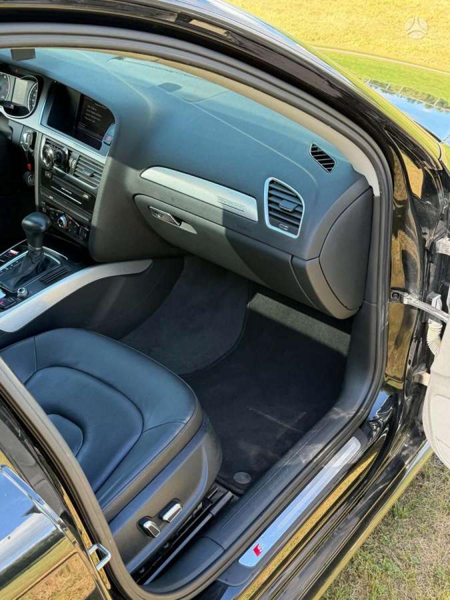 Black Audi A4 2014 in Vilnius, with an engine capacity of 1.98 L and mileage of 224 thousand km for 9200 €, photo 26 on AUTOMOTO.COM.LV