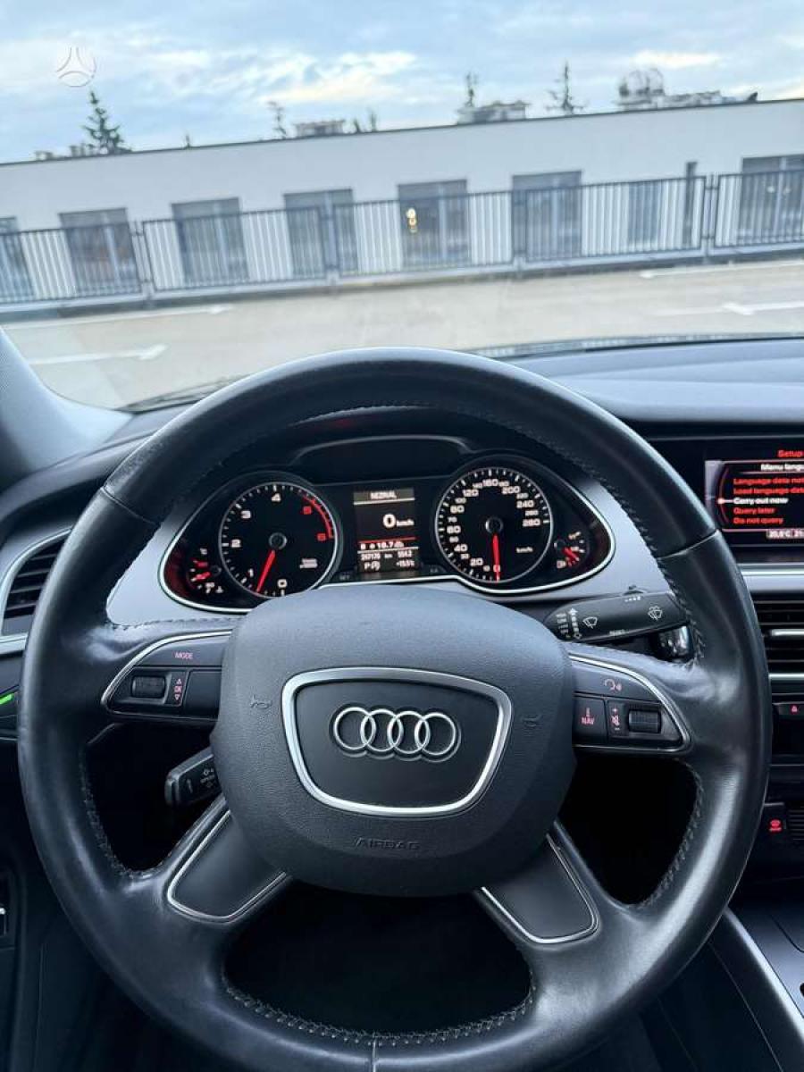 Black Audi A4 2014 in Vilnius, with an engine capacity of 2.97 L and mileage of 247 thousand km for 6990 €, photo 16 on AUTOMOTO.COM.LV