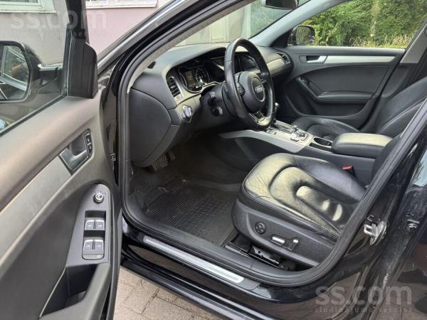 Audi A4 2014 in Jurmala on AUTOMOTO.COM.LV Black Audi A4 2014 in Jurmala, with an engine capacity of 3.00 L and mileage of 323 thousand km for 8800 €, photo 11 on AUTOMOTO.COM.LV