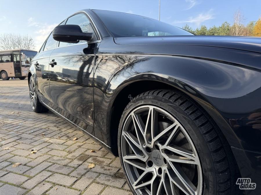Black Audi A4 2014 in Vilnius, with an engine capacity of 2.00 L and mileage of 206 thousand km for 7700 €, photo 11 on AUTOMOTO.COM.LV