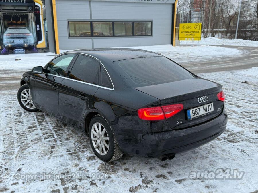 Black Audi A4 2015 in Tallinn, with an engine capacity of 2.00 L and mileage of 192 thousand km for 10490 €, photo 3 on AUTOMOTO.COM.LV