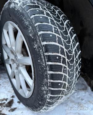 Black Audi A4 2015 in Tallinn, with an engine capacity of 2.00 L and mileage of 192 thousand km for 10490 €, photo 18 on AUTOMOTO.COM.LV