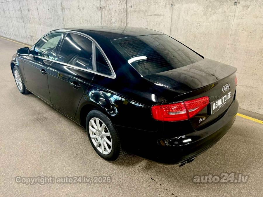 Black Audi A4 2015 in Tallinn, with an engine capacity of 2.00 L and mileage of 200 thousand km for 9995 €, photo 3 on AUTOMOTO.COM.LV