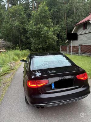 Black Audi A4 2015 in Vilnius, with an engine capacity of 1.98 L and mileage of 221 thousand km for 7500 €, photo 5 on AUTOMOTO.COM.LV
