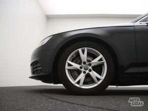 Black Audi A4 2016 in Vilnius, with an engine capacity of 2.00 L and mileage of 181 thousand km for 13599 €, photo 28 on AUTOMOTO.COM.LV