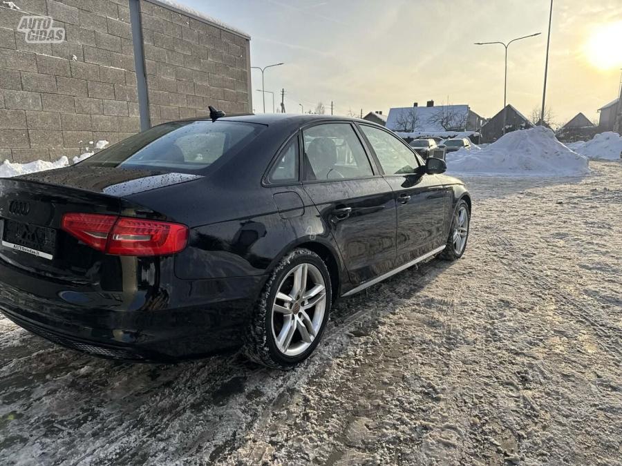 Melns Audi A4 2016 Kretinga, ar dzinēja tilpumu 2.00 L un nobraukumu 280 tūkst. km par 9700 €, foto 6 vietnē AUTOMOTO.COM.LV