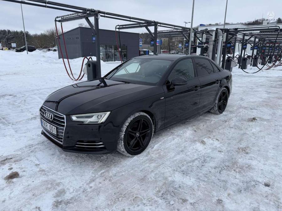 Black Audi A4 2016 in Kaunas, with an engine capacity of 2.00 L and mileage of 260 thousand km for 12999 €, photo 1 on AUTOMOTO.COM.LV