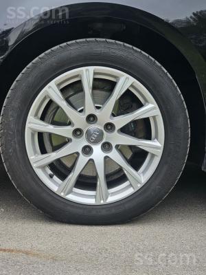 Melns Audi A4 2016 Alūksne, ar dzinēja tilpumu 2.00 L un nobraukumu 169 tūkst. km par 13300 €, foto 11 vietnē AUTOMOTO.COM.LV