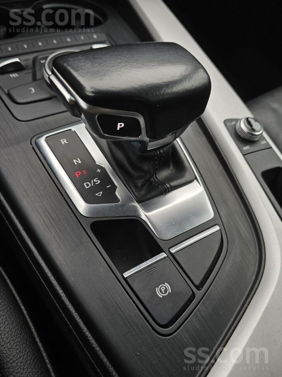 Melns Audi A4 2016 Alūksne, ar dzinēja tilpumu 2.00 L un nobraukumu 169 tūkst. km par 13300 €, foto 27 vietnē AUTOMOTO.COM.LV