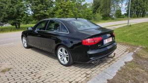 Black Audi A4 2016 in Riga, with an engine capacity of 2.00 L and mileage of 310 thousand km for 11950 €, photo 7 on AUTOMOTO.COM.LV