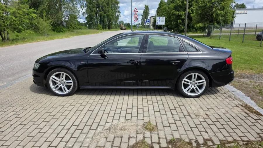 Black Audi A4 2016 in Riga, with an engine capacity of 2.00 L and mileage of 310 thousand km for 11950 €, photo 8 on AUTOMOTO.COM.LV