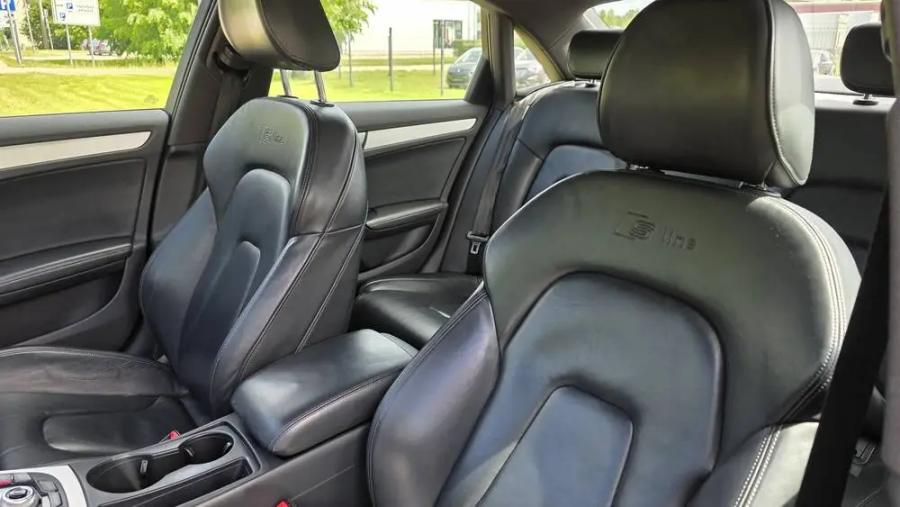Black Audi A4 2016 in Riga, with an engine capacity of 2.00 L and mileage of 310 thousand km for 11950 €, photo 13 on AUTOMOTO.COM.LV