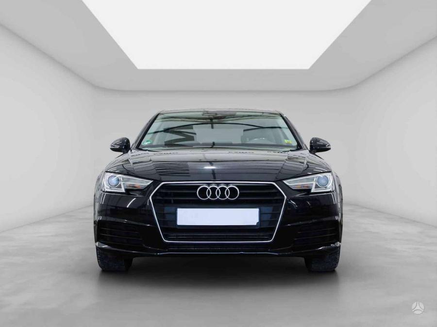 Black Audi A4 2016 in Kaunas, with an engine capacity of 2.00 L and mileage of 275 thousand km for 11490 €, photo 3 on AUTOMOTO.COM.LV