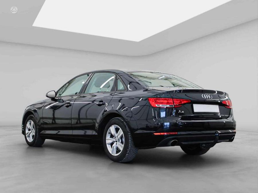 Black Audi A4 2016 in Kaunas, with an engine capacity of 2.00 L and mileage of 275 thousand km for 11490 €, photo 5 on AUTOMOTO.COM.LV