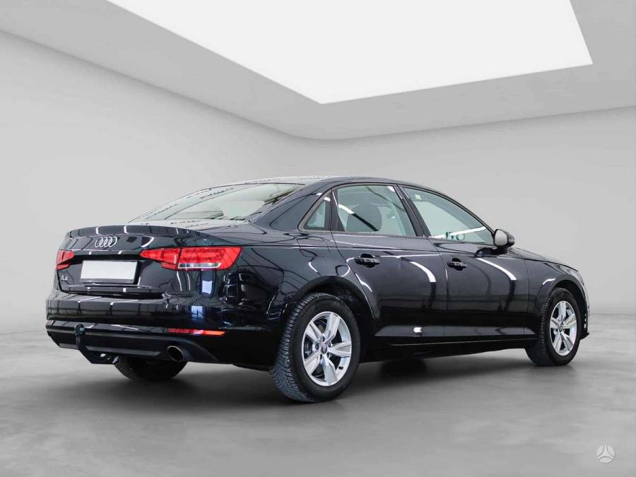 Black Audi A4 2016 in Kaunas, with an engine capacity of 2.00 L and mileage of 275 thousand km for 11490 €, photo 7 on AUTOMOTO.COM.LV