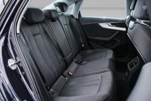 Black Audi A4 2016 in Kaunas, with an engine capacity of 2.00 L and mileage of 275 thousand km for 11490 €, photo 16 on AUTOMOTO.COM.LV