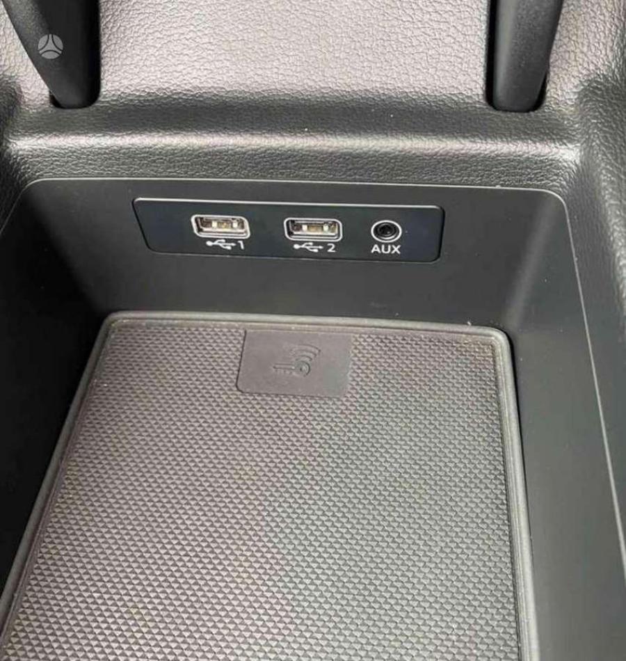 Black Audi A4 2016 in Vilnius, with an engine capacity of 1.97 L and mileage of 229 thousand km for 12900 €, photo 16 on AUTOMOTO.COM.LV