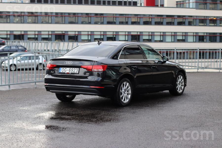 Black Audi A4 2017 in Riga, with an engine capacity of 2.00 L and mileage of 135 thousand km for 13980 €, photo 6 on AUTOMOTO.COM.LV