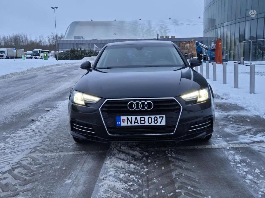 Melns Audi A4 2017 Šauļi, ar dzinēja tilpumu 1.98 L un nobraukumu 99 tūkst. km par 14300 €, foto 3 vietnē AUTOMOTO.COM.LV