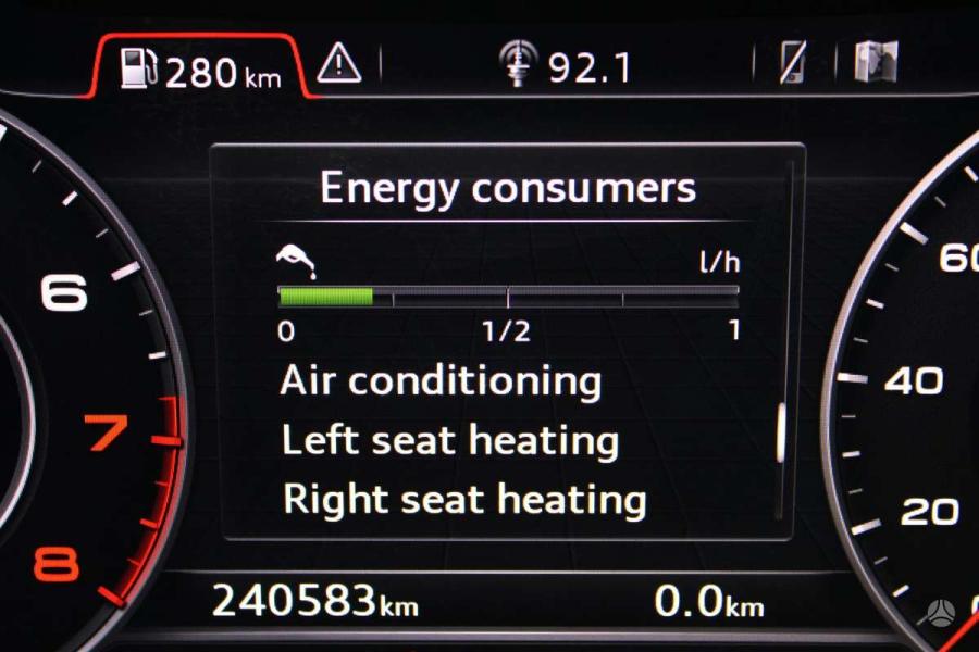 Черный Ауди А4 2017 в Вильнюс, объемом двигателя 1.98 л и пробегом 241 тыс. км за 8450 €, фото 7 на AUTOMOTO.COM.LV