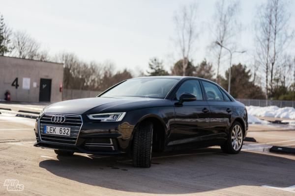 Melns Audi A4 2017 Viļņa, ar dzinēja tilpumu 2.00 L un nobraukumu 149 tūkst. km par 14890 €, foto 7 vietnē AUTOMOTO.COM.LV