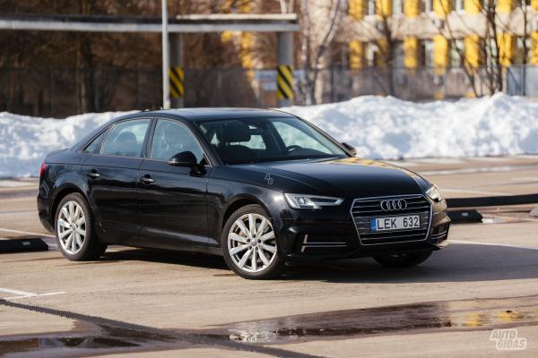 Melns Audi A4 2017 Viļņa, ar dzinēja tilpumu 2.00 L un nobraukumu 149 tūkst. km par 14890 €, foto 8 vietnē AUTOMOTO.COM.LV