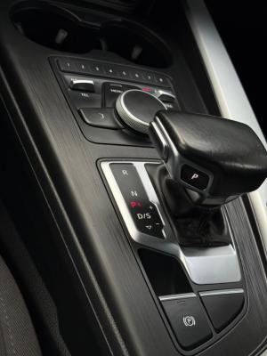 Melns Audi A4 2017 Rīga, ar dzinēja tilpumu 2.00 L un nobraukumu 135 tūkst. km par 13980 €, foto 20 vietnē AUTOMOTO.COM.LV