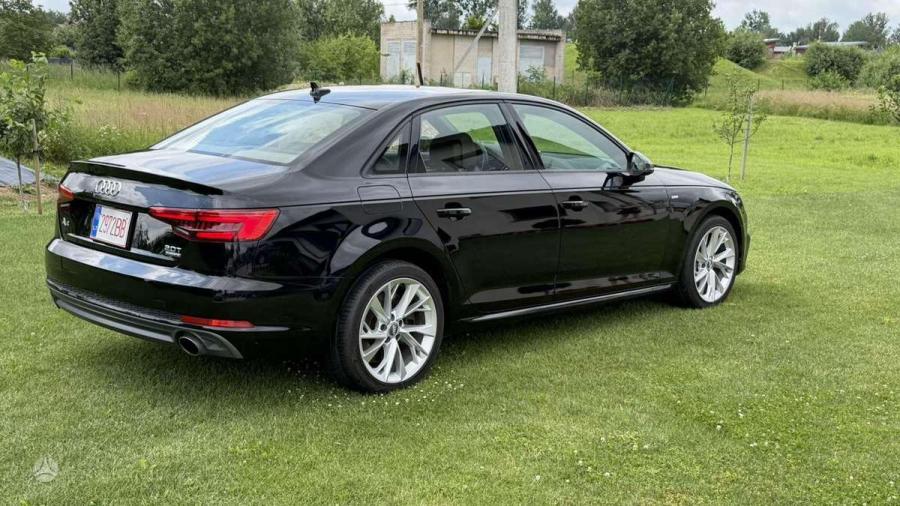 Black Audi A4 2017 in Kaunas, with an engine capacity of 1.98 L and mileage of 103 thousand km for 15750 €, photo 3 on AUTOMOTO.COM.LV
