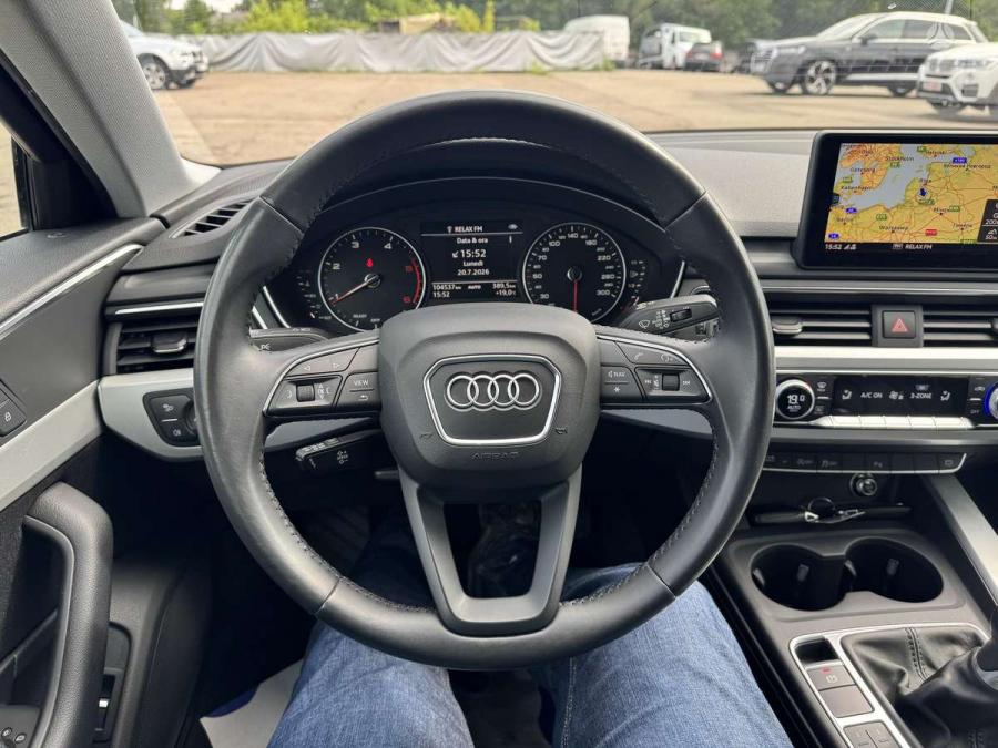 Black Audi A4 2017 in Panevezys, with an engine capacity of 1.97 L and mileage of 104 thousand km for 11900 €, photo 7 on AUTOMOTO.COM.LV