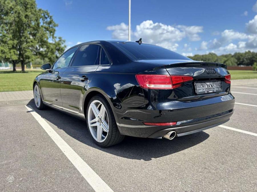 Black Audi A4 2017 in Kaunas, with an engine capacity of 1.97 L and mileage of 293 thousand km for 13799 €, photo 7 on AUTOMOTO.COM.LV