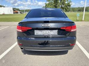 Black Audi A4 2017 in Kaunas, with an engine capacity of 1.97 L and mileage of 293 thousand km for 13799 €, photo 10 on AUTOMOTO.COM.LV