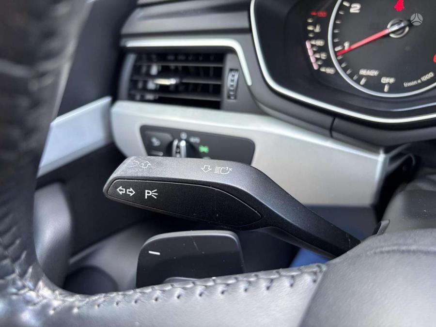 Black Audi A4 2017 in Kaunas, with an engine capacity of 1.97 L and mileage of 293 thousand km for 13799 €, photo 18 on AUTOMOTO.COM.LV