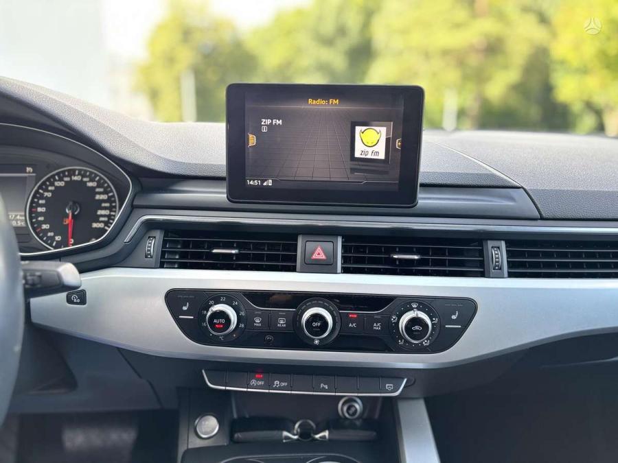 Black Audi A4 2017 in Kaunas, with an engine capacity of 1.97 L and mileage of 293 thousand km for 13799 €, photo 25 on AUTOMOTO.COM.LV
