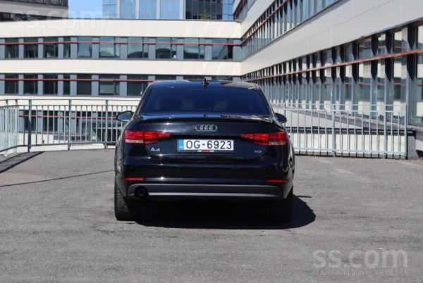 Black Audi A4 2017 in Riga, with an engine capacity of 2.00 L and mileage of 135 thousand km for 13480 €, photo 5 on AUTOMOTO.COM.LV