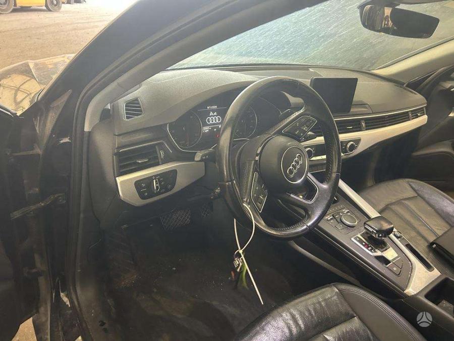 Black Audi A4 2017 in Ukmerge, with an engine capacity of 1.98 L and mileage of 262 thousand km for 6500 €, photo 20 on AUTOMOTO.COM.LV