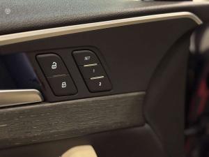 Melns Audi A4 2017 Viļņa, ar dzinēja tilpumu 1.98 L un nobraukumu 286 tūkst. km par 11990 €, foto 14 vietnē AUTOMOTO.COM.LV