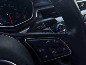 Melns Audi A4 2017 Viļņa, ar dzinēja tilpumu 2.00 L un nobraukumu 231 tūkst. km par 15999 €, foto 21 vietnē AUTOMOTO.COM.LV