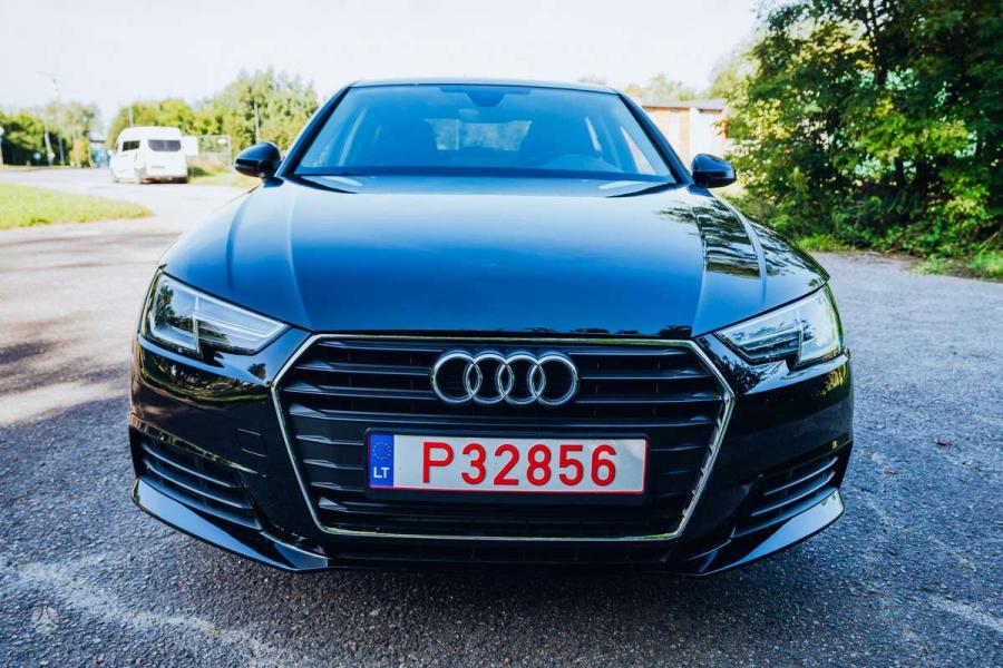 Black Audi A4 2017 in Klaipeda, with an engine capacity of 1.98 L and mileage of 166 thousand km for 11999 €, photo 4 on AUTOMOTO.COM.LV