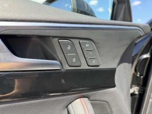 Melns Audi A4 2018 Viļņa, ar dzinēja tilpumu 1.98 L un nobraukumu 93 tūkst. km par 16700 €, foto 24 vietnē AUTOMOTO.COM.LV