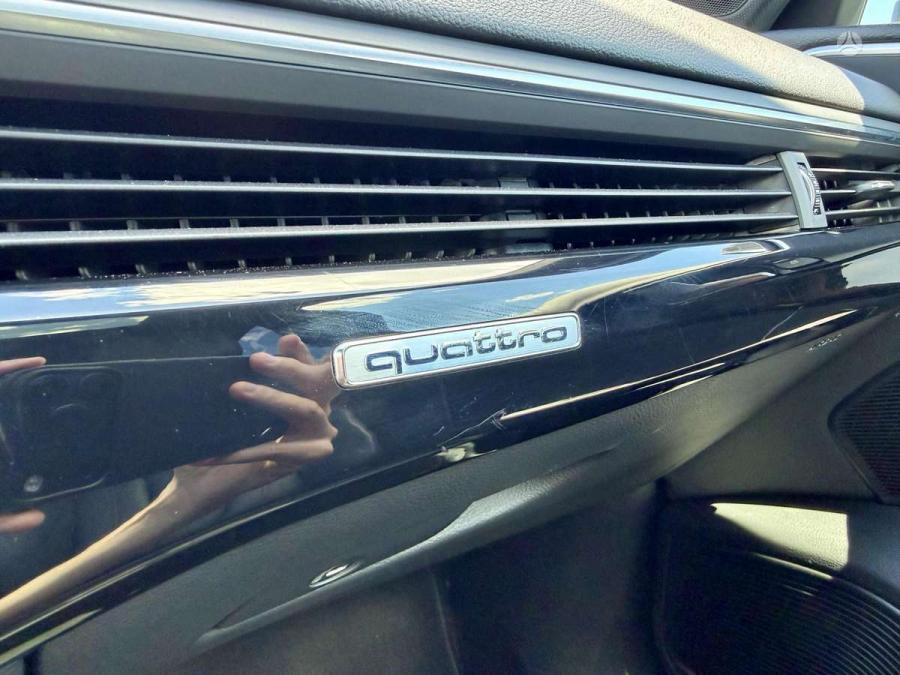 Melns Audi A4 2018 Viļņa, ar dzinēja tilpumu 1.98 L un nobraukumu 93 tūkst. km par 16700 €, foto 27 vietnē AUTOMOTO.COM.LV