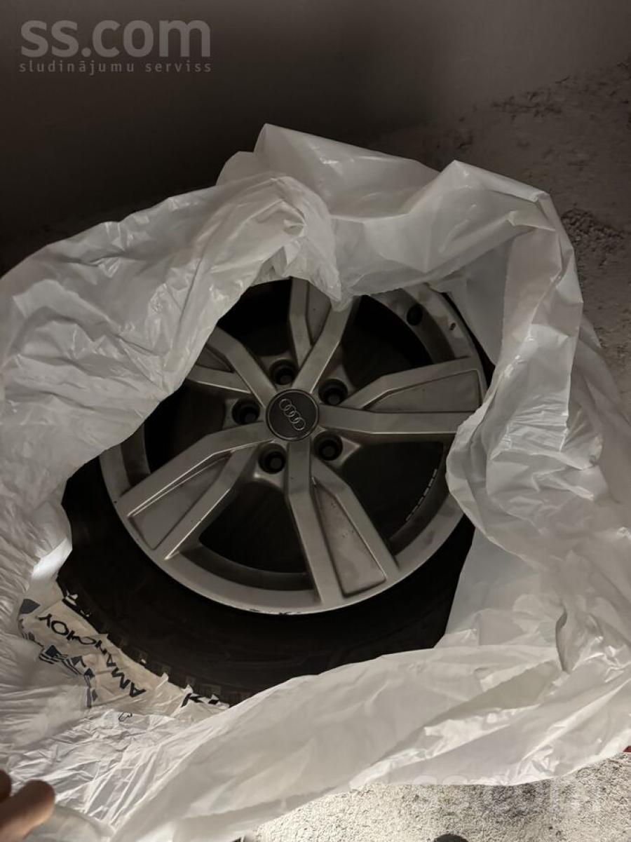 Melns Audi A4 2018 Rīga, ar dzinēja tilpumu 2.00 L un nobraukumu 180 tūkst. km par 14140 €, foto 34 vietnē AUTOMOTO.COM.LV