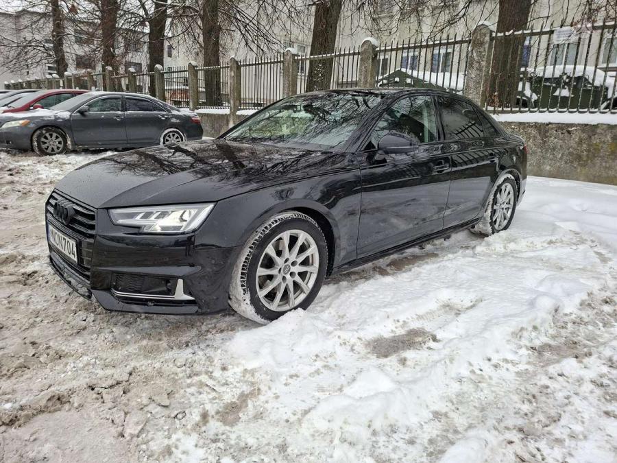 Black Audi A4 2019 in Kaunas, with an engine capacity of 2.00 L and mileage of 101 thousand km for 19000 €, photo 2 on AUTOMOTO.COM.LV