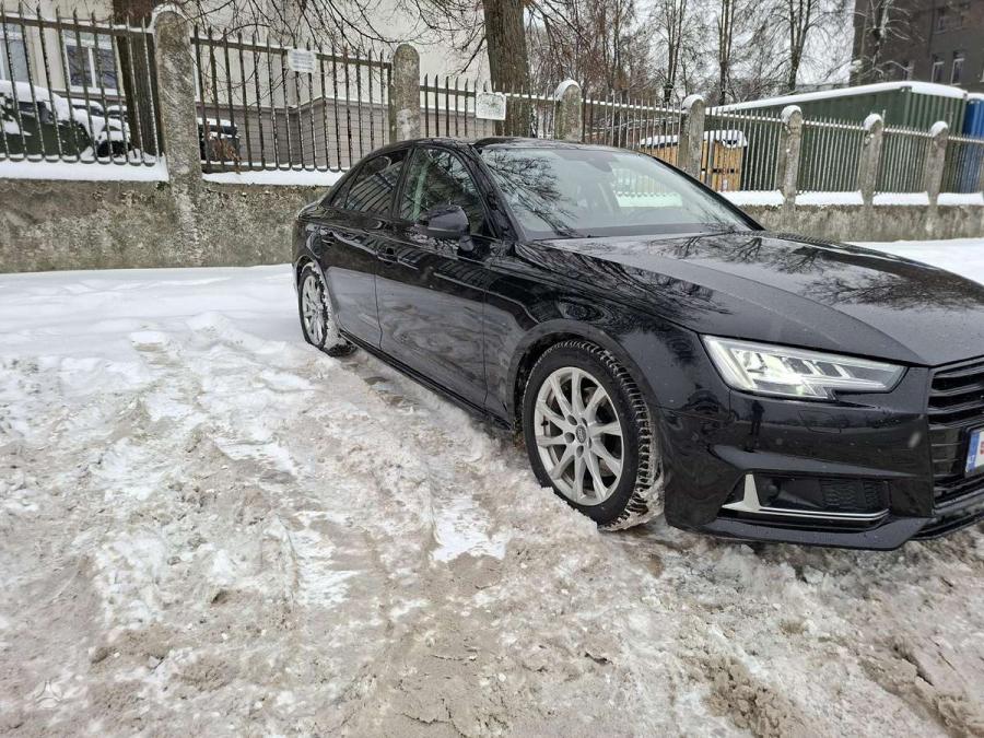 Black Audi A4 2019 in Kaunas, with an engine capacity of 2.00 L and mileage of 101 thousand km for 19000 €, photo 3 on AUTOMOTO.COM.LV