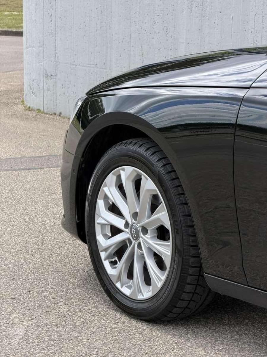 Black Audi A4 2020 in Vilnius, with an engine capacity of 1.98 L and mileage of 89 thousand km for 22000 €, photo 9 on AUTOMOTO.COM.LV