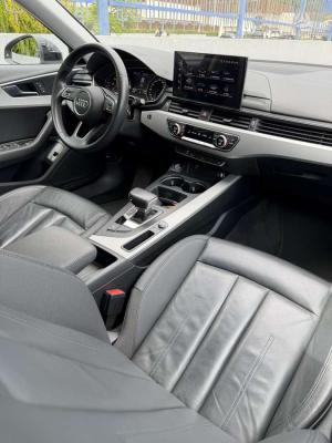 Black Audi A4 2020 in Vilnius, with an engine capacity of 1.98 L and mileage of 89 thousand km for 22000 €, photo 12 on AUTOMOTO.COM.LV